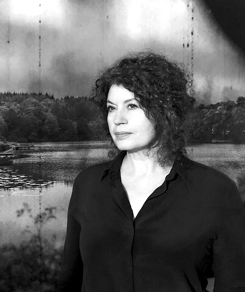 SOPHIE ZÉNON - Festival La Gacilly–Baden Photo - So British!